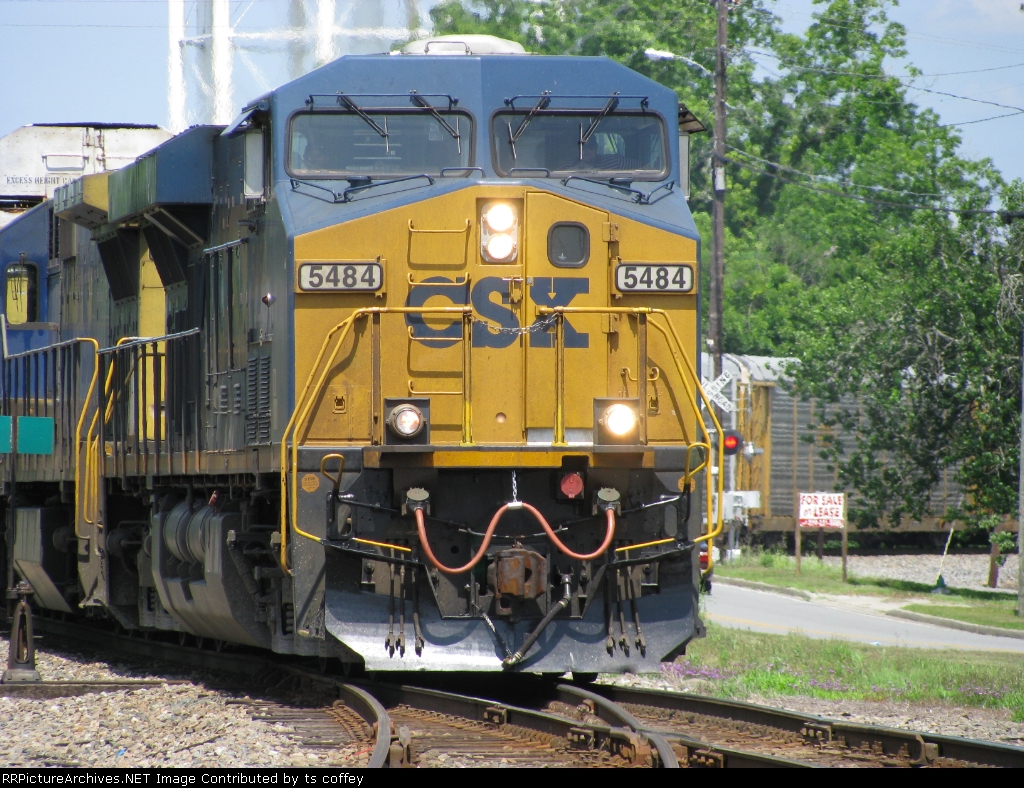 CSXT 5484